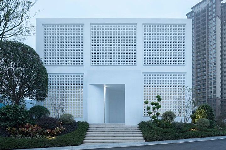 Apperceive ｜白色“盲盒” – 设计芝士